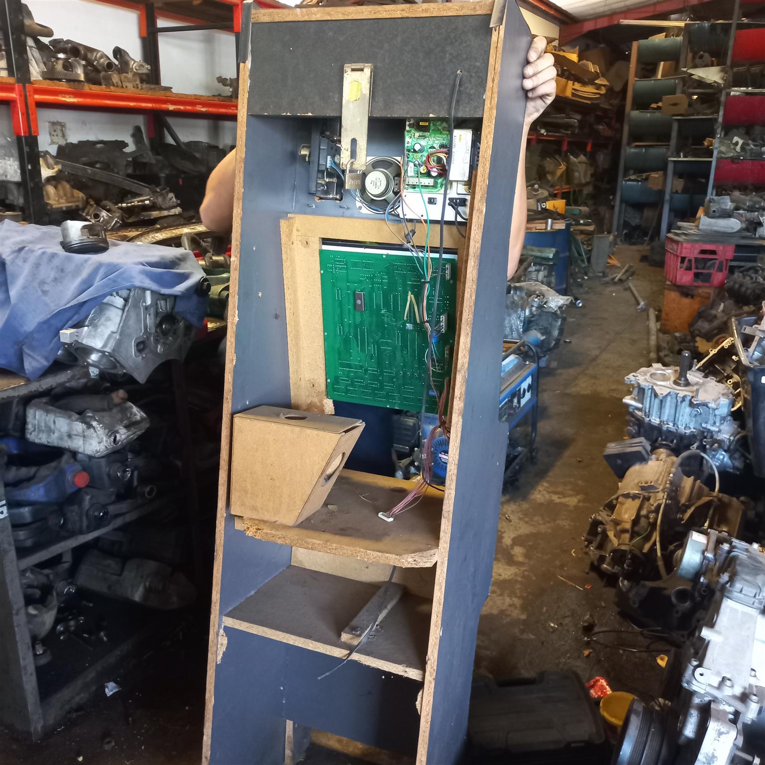 One arm bandit 1971 | Junk Mail