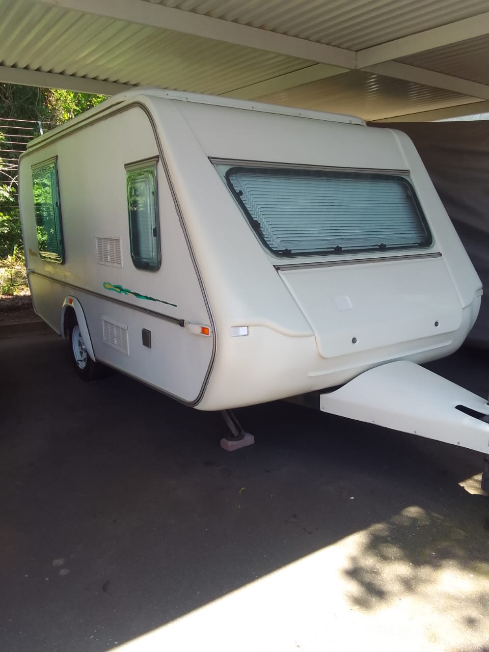 Gypsy Raven caravan | Junk Mail Marketplace