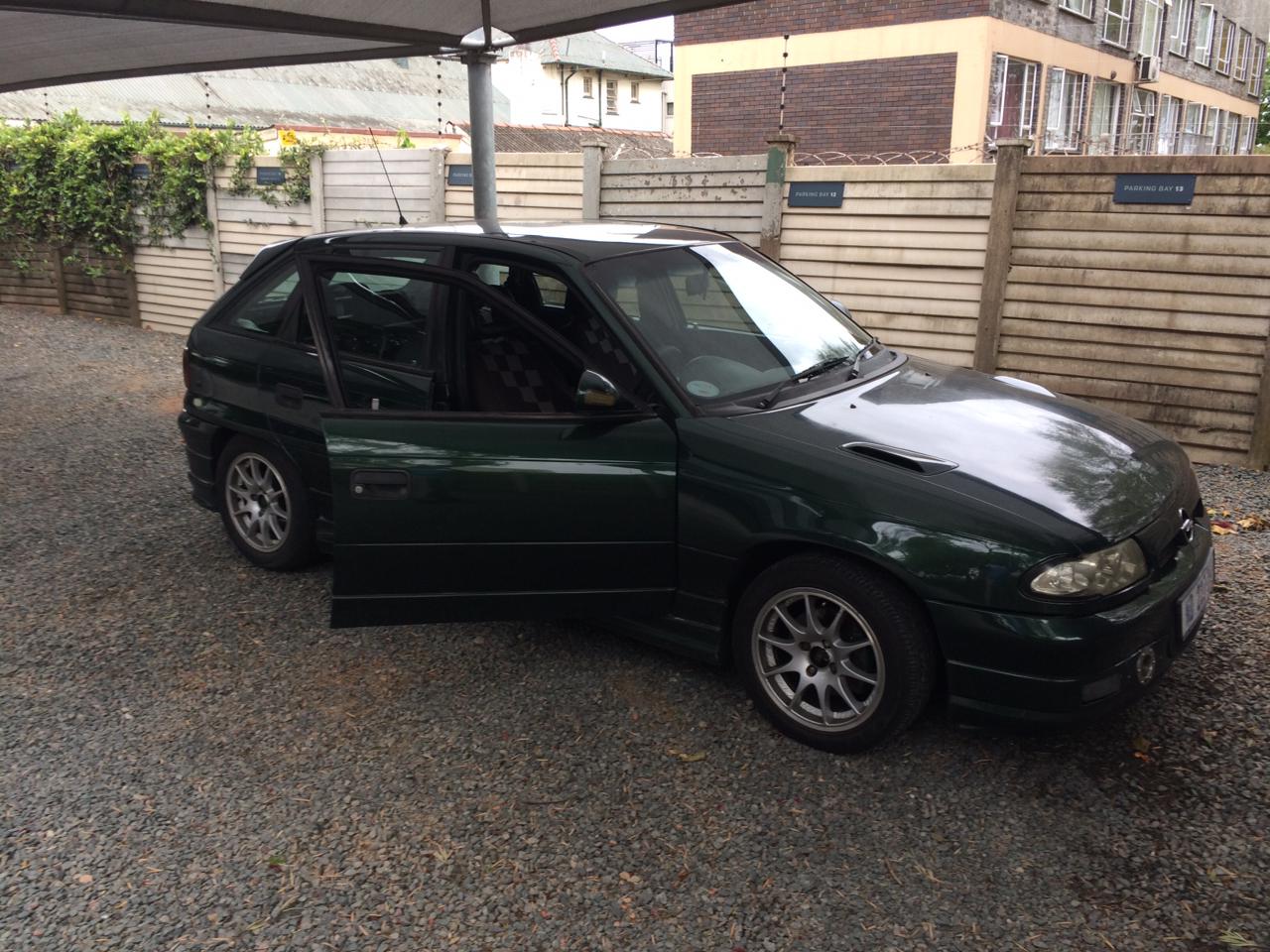 Opel kadett 200is euro | Junk Mail Marketplace