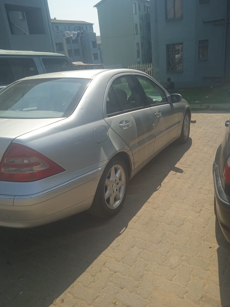 Mercedes C240 2001 Model | Junk Mail