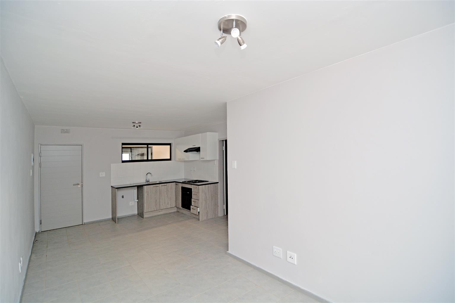 1 BED AND 1 BATH AVAILABLE IN CLUBVIEW CENTURION | Junk Mail