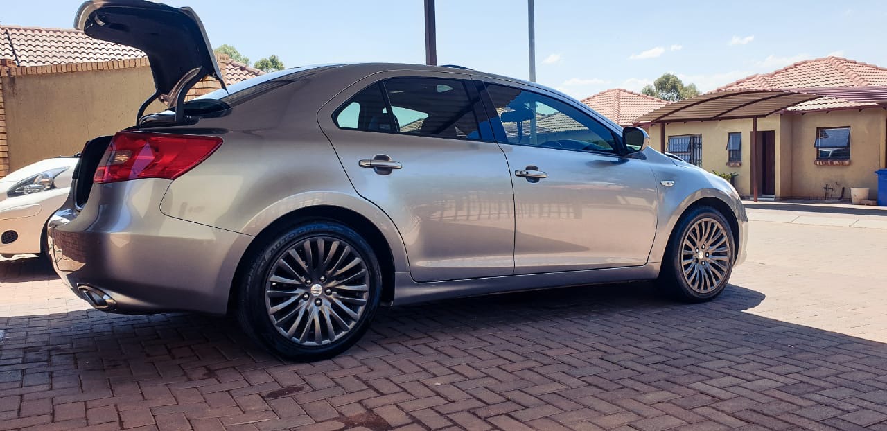 Suzuki Kizashi for sale | Junk Mail