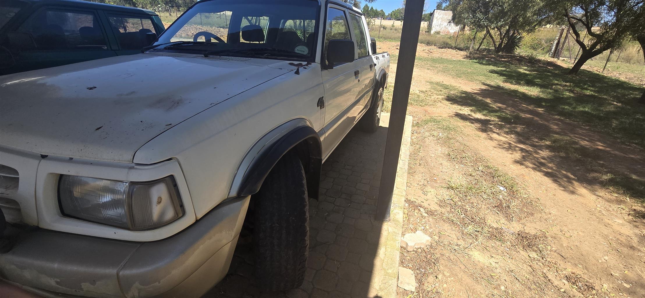 Mazda Magnum leisure 1999 strong vehicle | Junk Mail