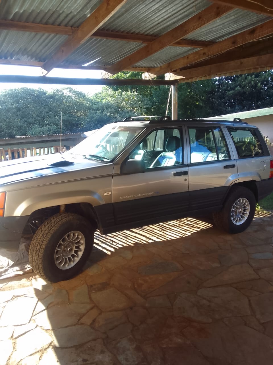 Jeep Grand Cherokee | Junk Mail