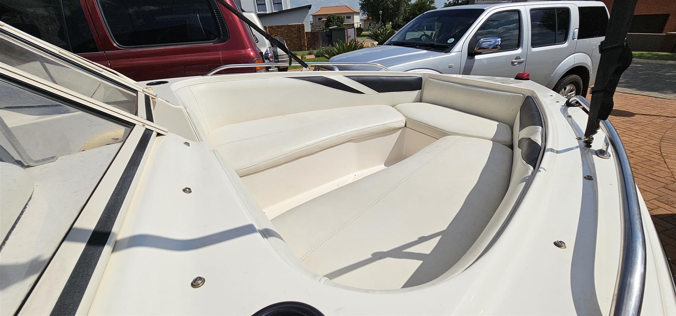 Panache 1850 with 125hp Mariner | Junk Mail