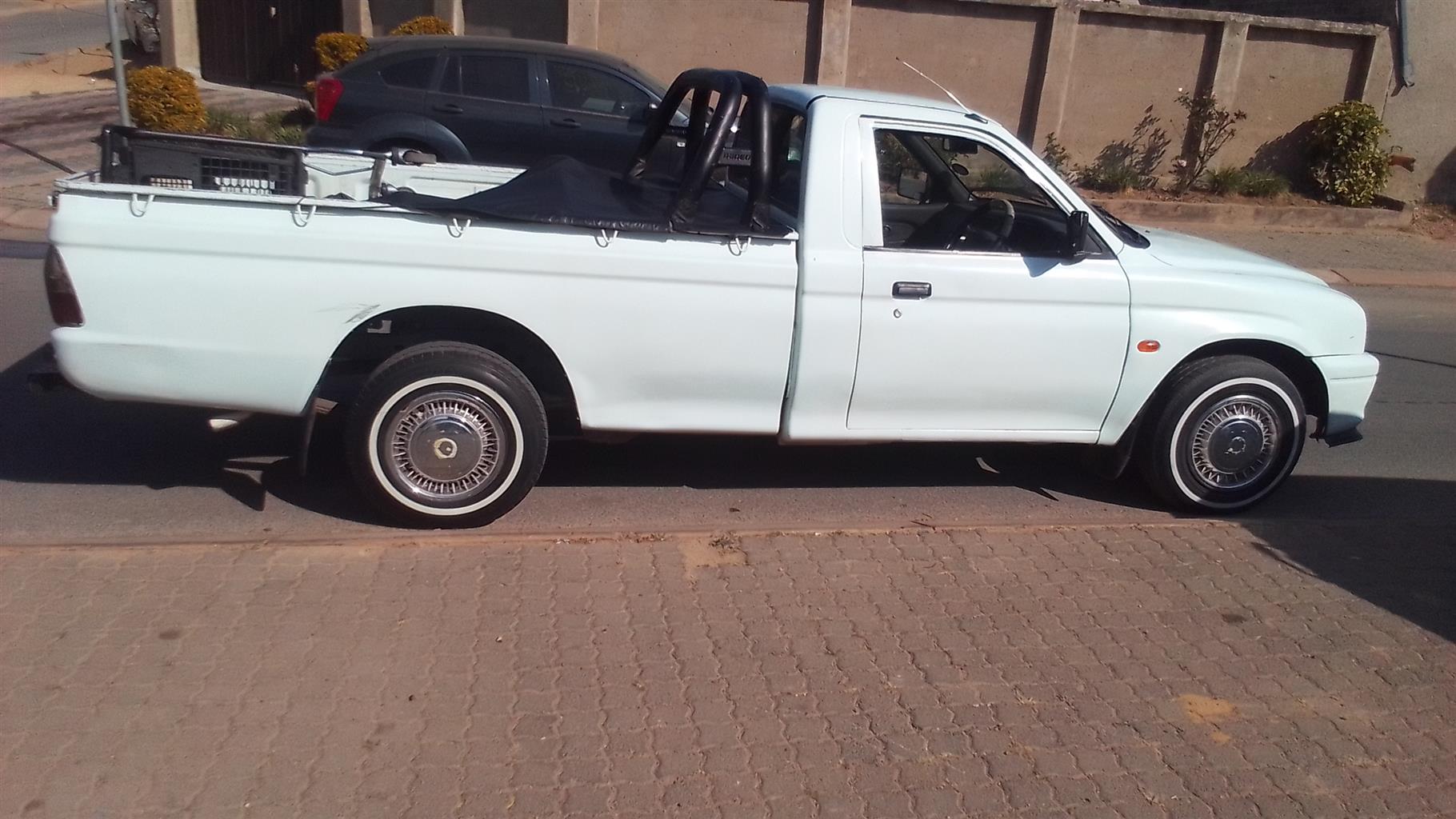 Mitsubishi Colt bakkie | Junk Mail