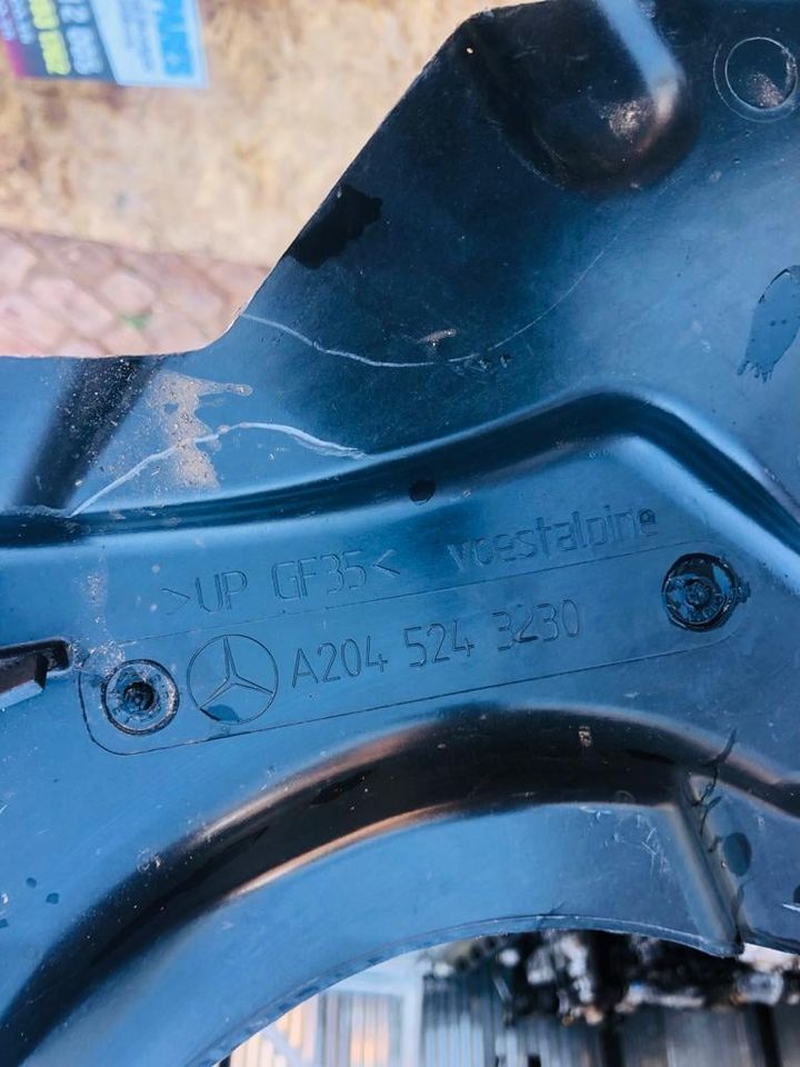 Mercedes Benz W204 C class underbody engine tray cover | Junk Mail