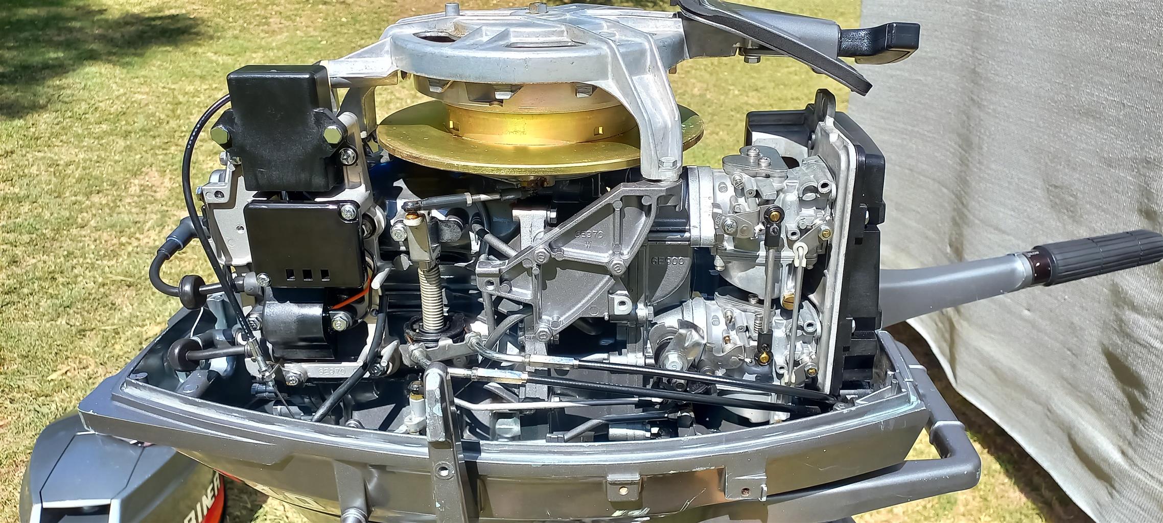 Mariner 40 HP Outboard boat motor | Junk Mail