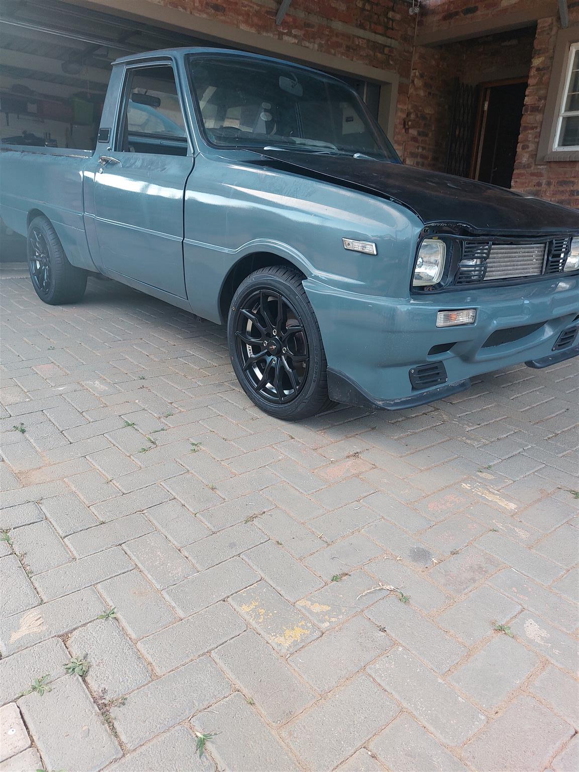 Mazda F1000 forsale | Junk Mail Marketplace