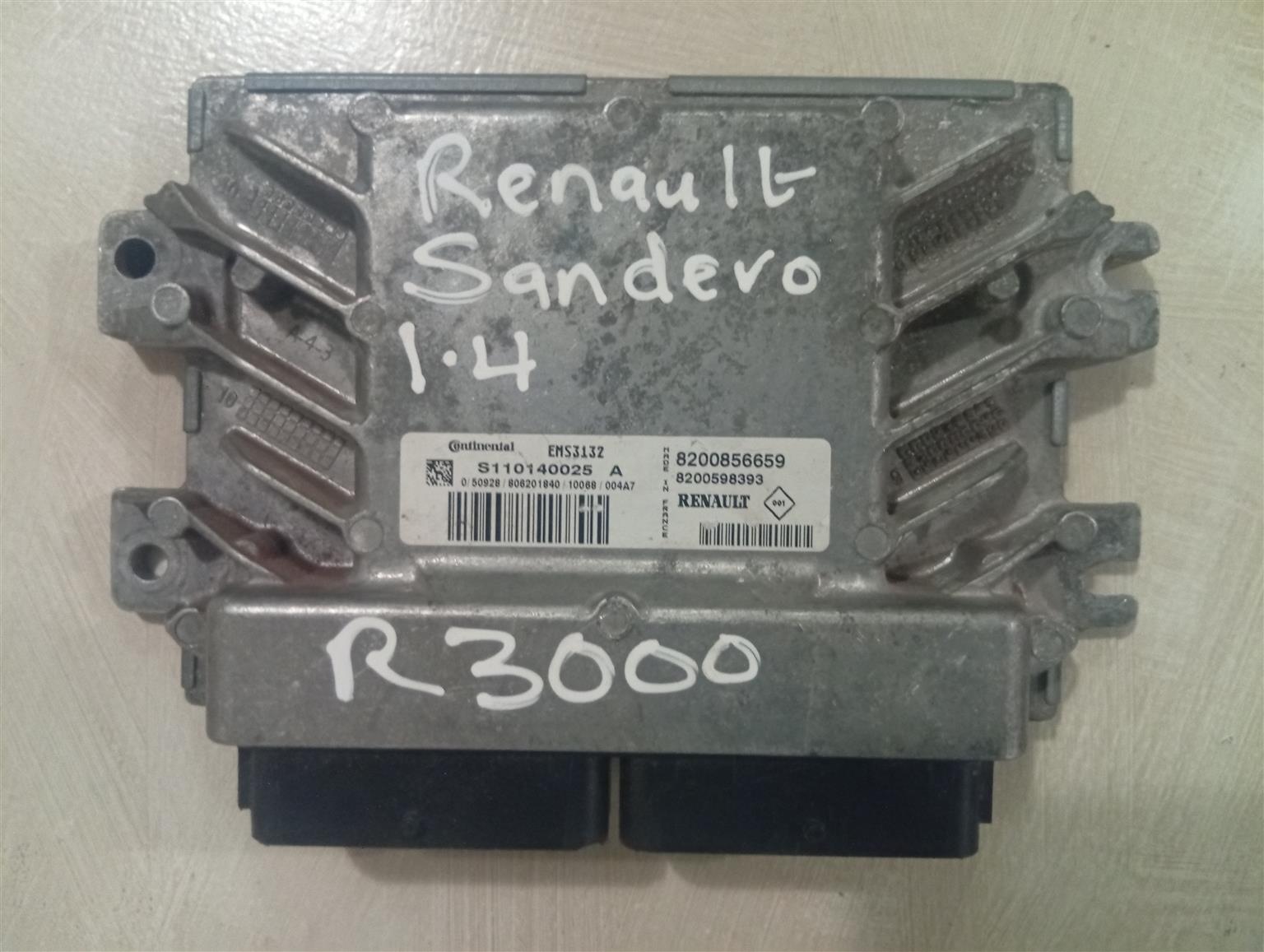 Renault sandero S110140025 A EMS3132 8200598393 ECU ECM computer box ...