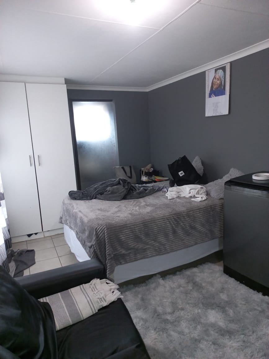 Available Batchelor room with Shower , Kitchen, and space for seating ...