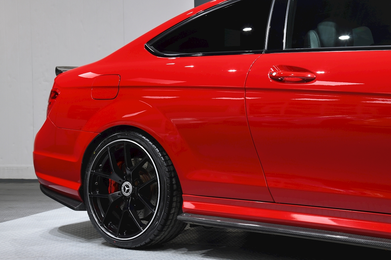 19 inch Mercedes Benz AMG Edition 507 Mags For Sale. New.. | Junk Mail ...