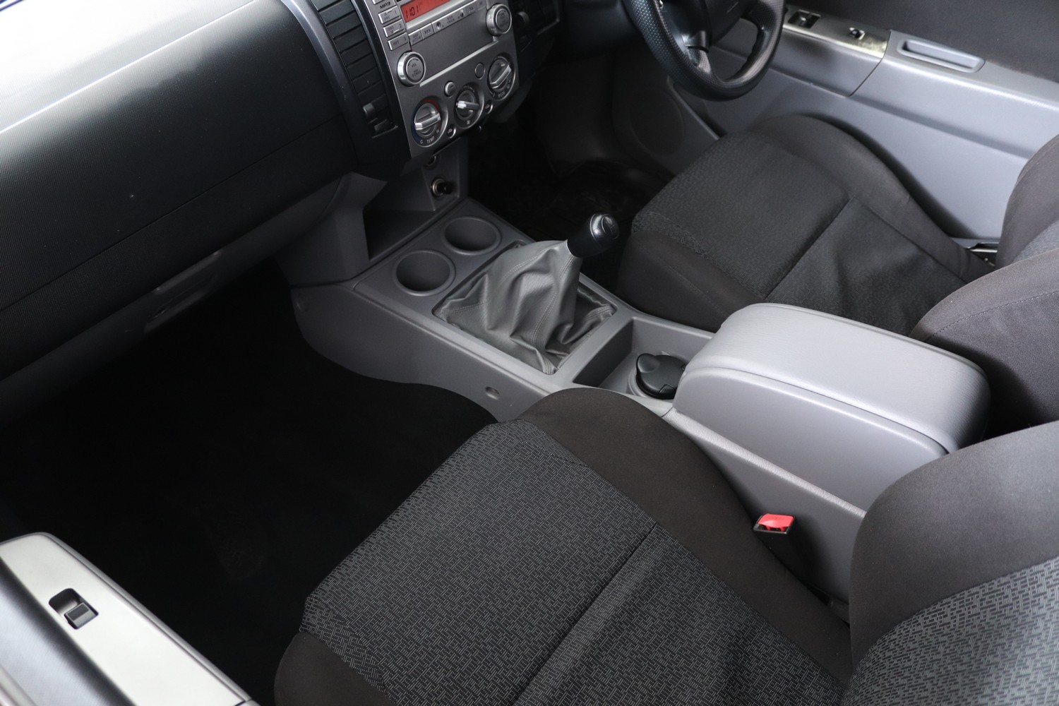 Mazda BT-50 2.5 FreeStyle Cab SLX | Junk Mail