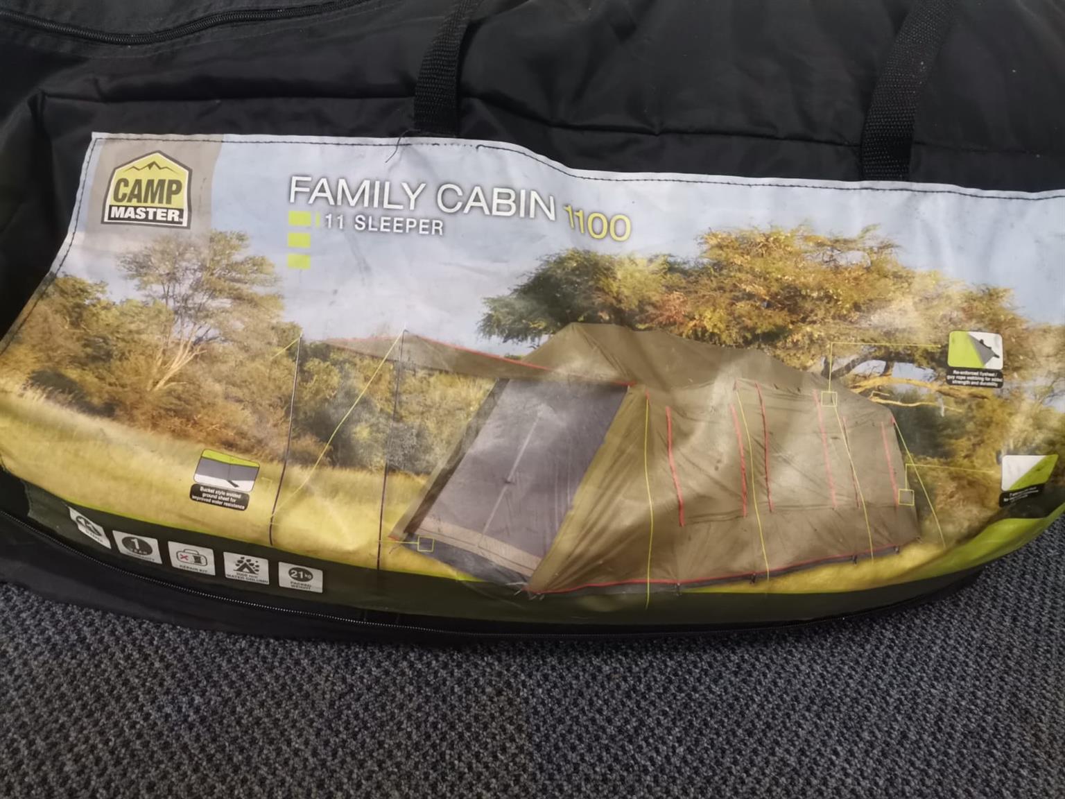 Campmaster Family Cabin 1100 | Junk Mail Marketplace