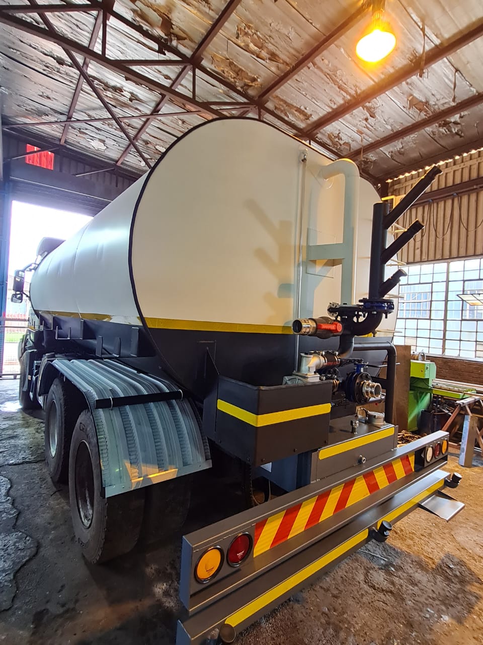 WATER BOWSER TRUCK TANK MANUFACTURER | Junk Mail Marketplace