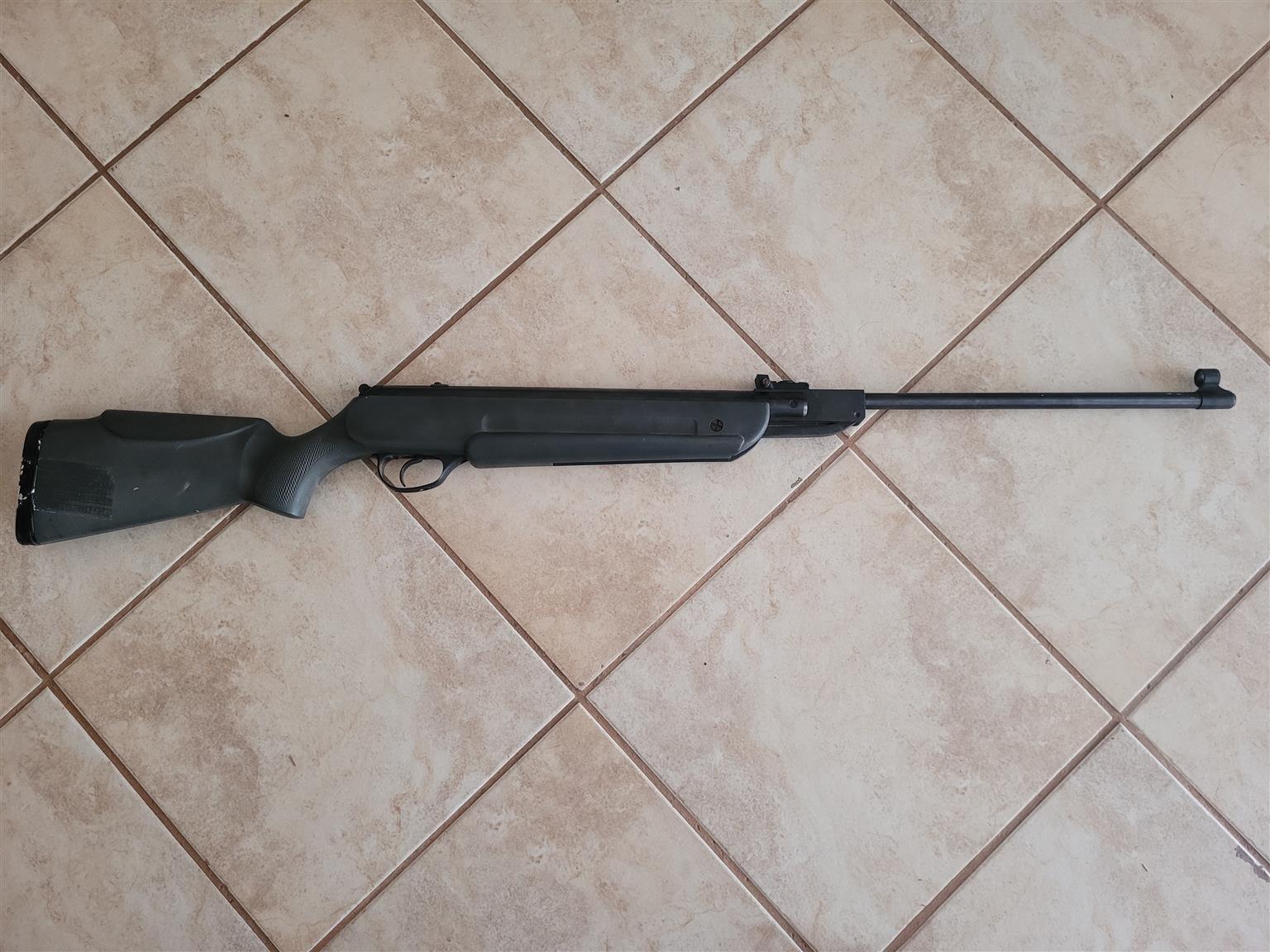 Hatsan Mod 70 Air Rifle for sale | Junk Mail Marketplace