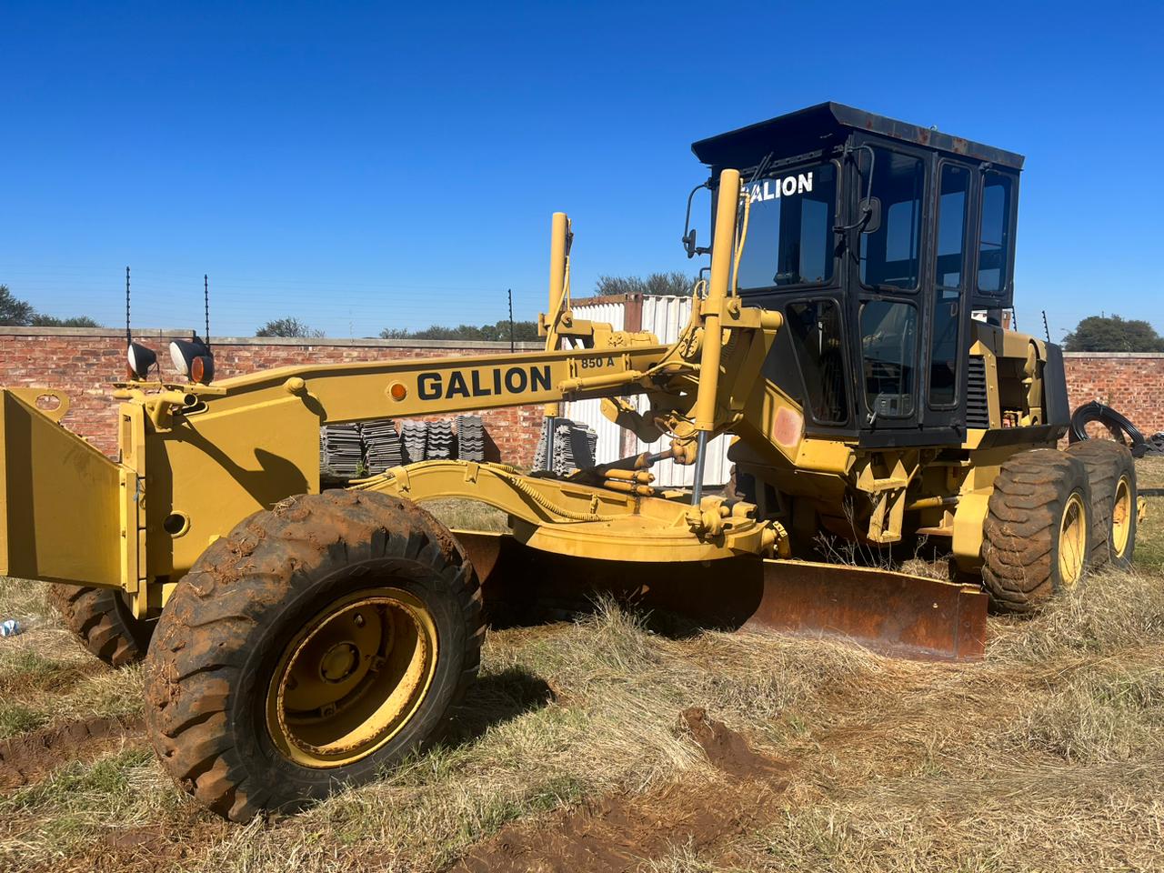 Dresser Galion Komatsu 850 A Grader for sale | Junk Mail Marketplace