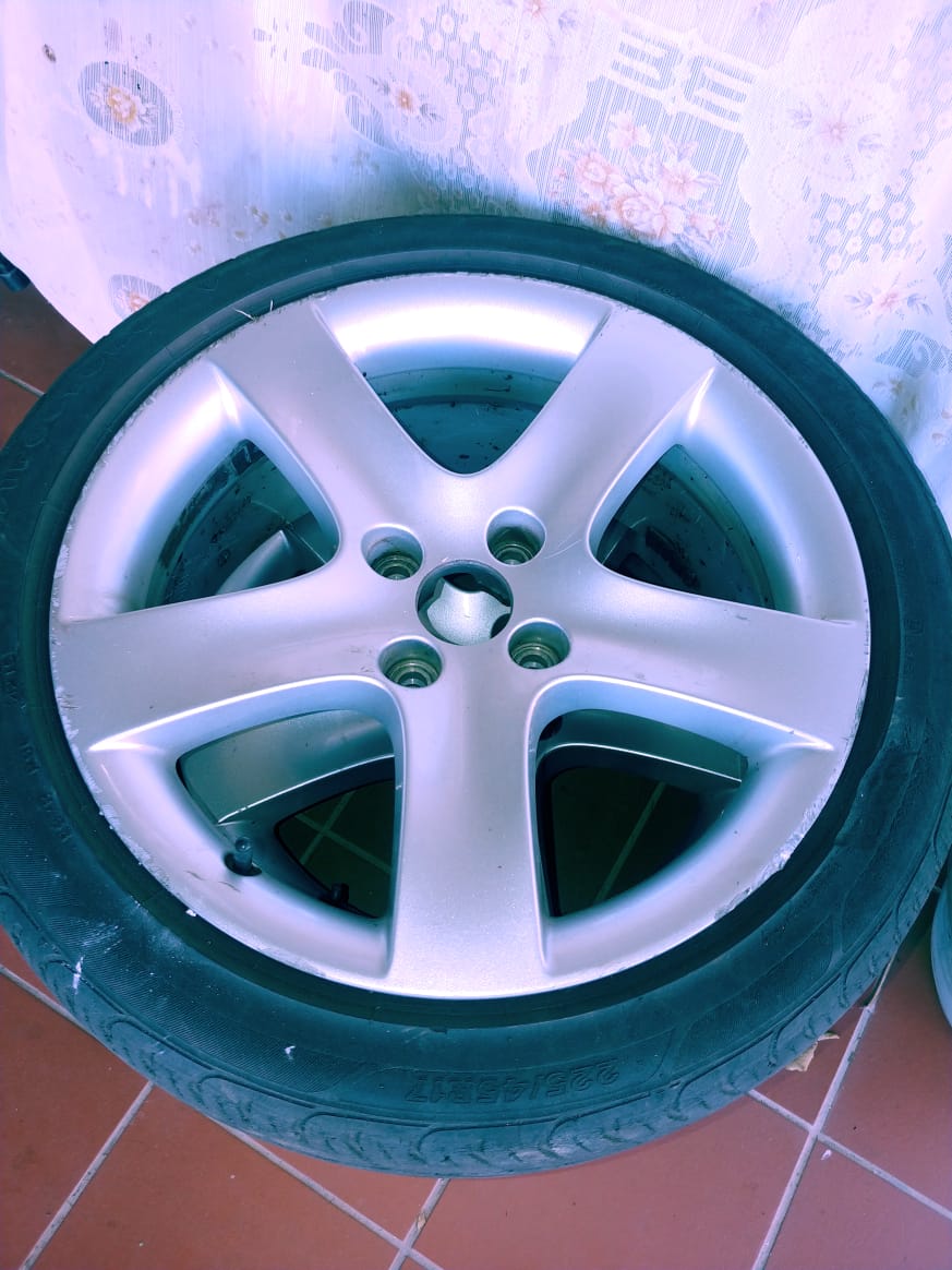 Rims and tyres for sale 225/45/17 | Junk Mail