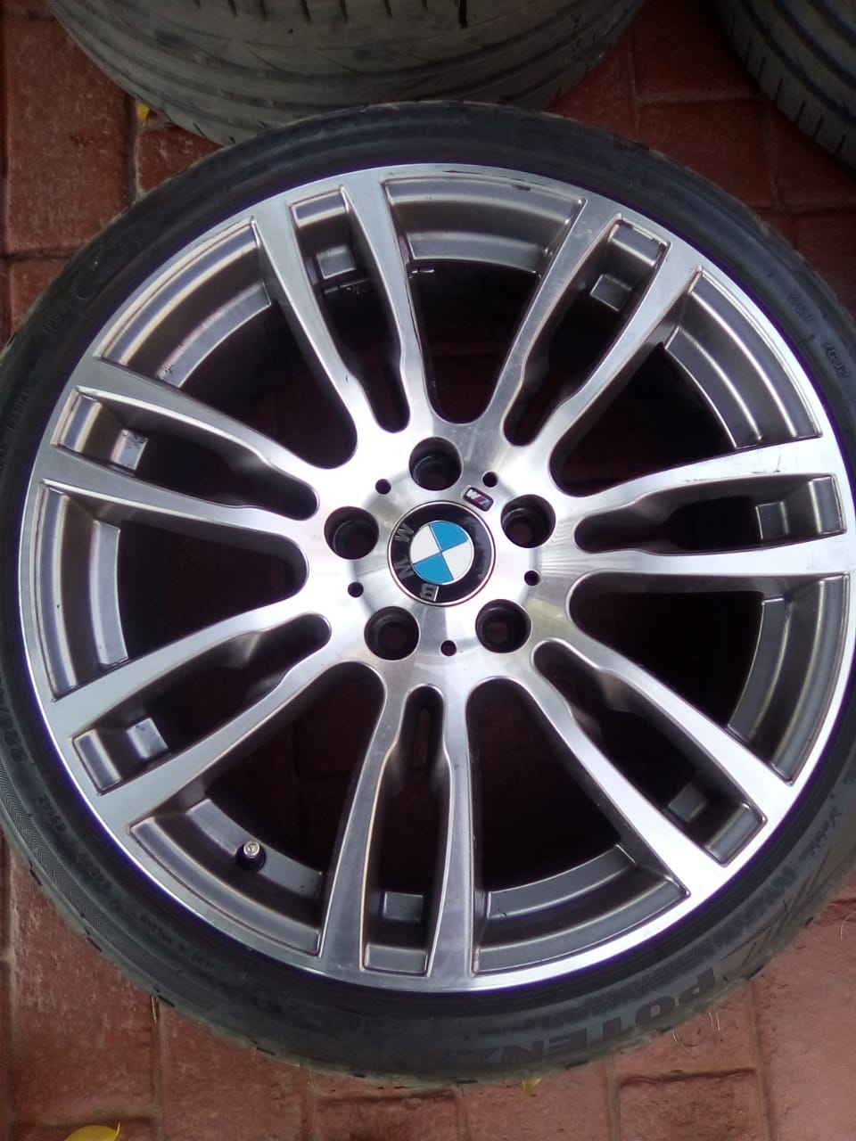 Set of original BMW mags 19inch M series wide & narrow 8J & 8,5J ...