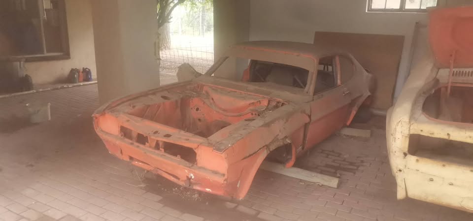 Ford capri shell | Junk Mail Marketplace