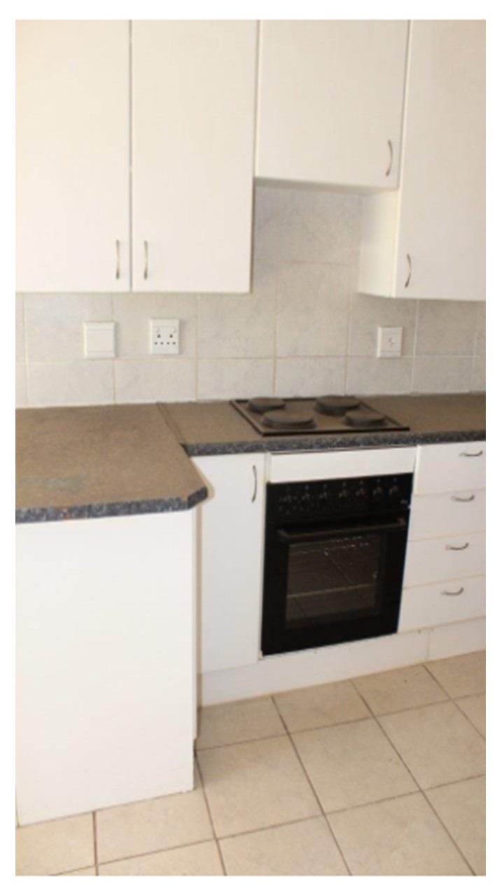 2 Bedroom Apartment in lovely complex in Clarina | Junk Mail