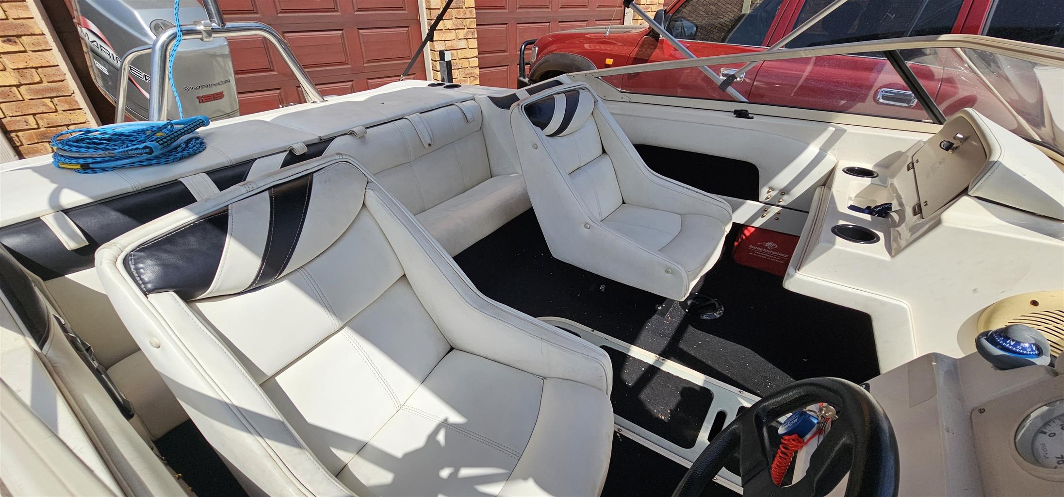 Panache 1850 with 125hp Mariner | Junk Mail