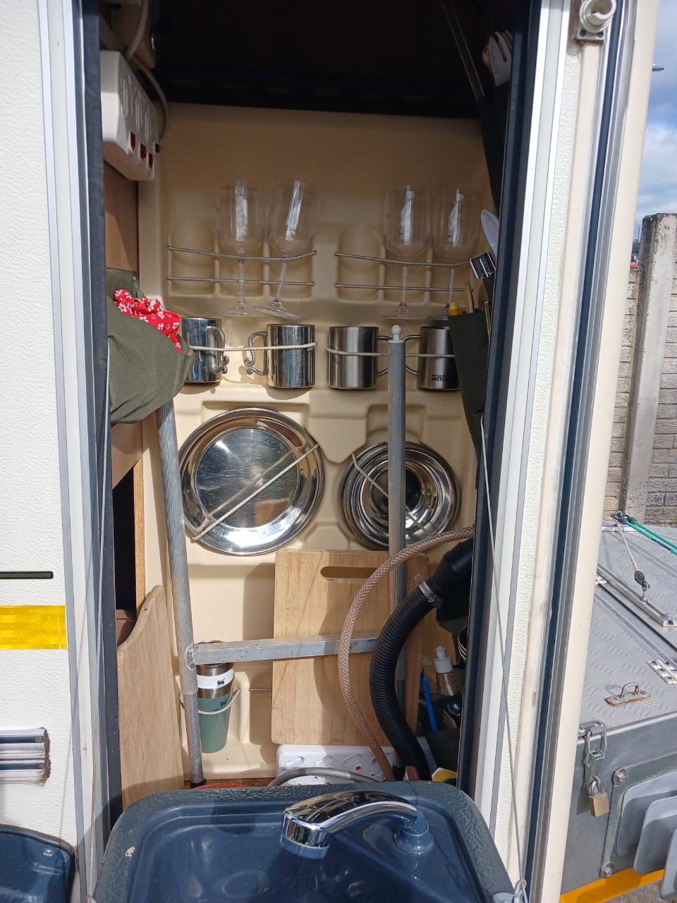 2012 Jurgens Oryx Off Road Caravan | Junk Mail Marketplace