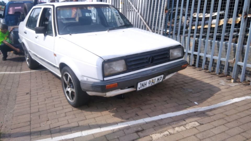 VW JETTA/GOLF 2 STRIPPING FOR SPARES | Junk Mail Marketplace