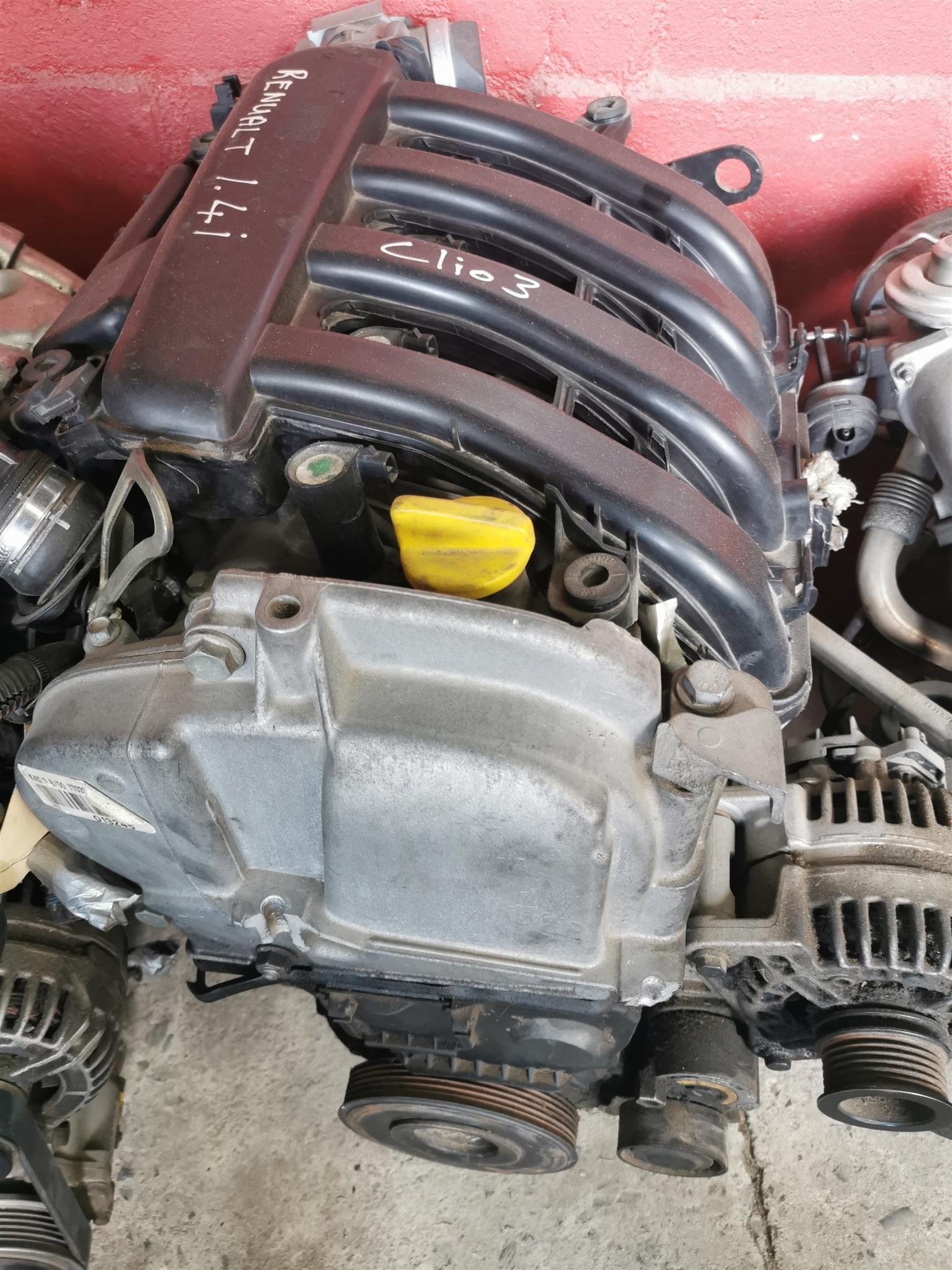 Renault Clio 1.4 engine for sale | Junk Mail