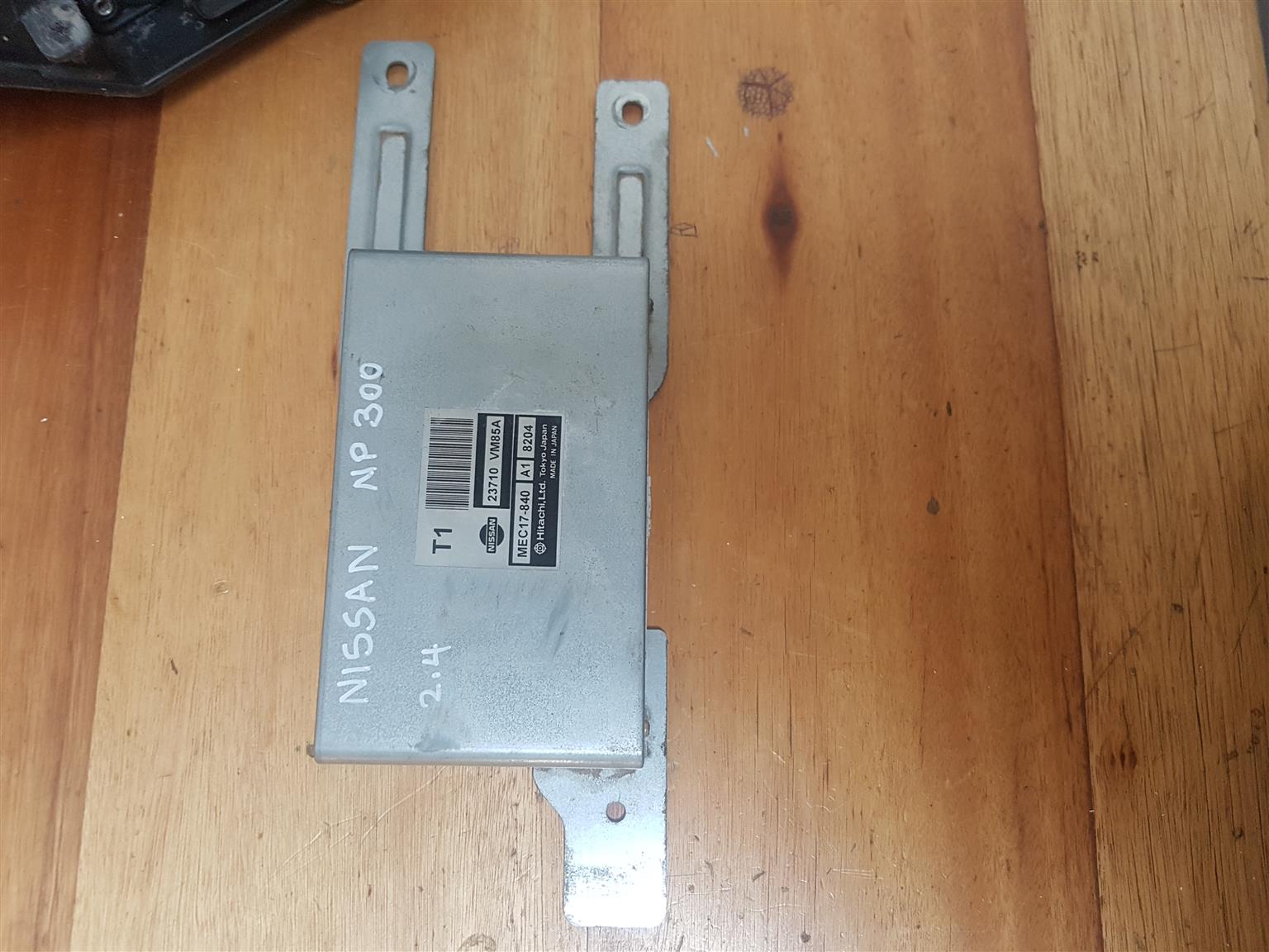 Nissan Hardbody NP300 2,4 computer box for sale | Junk Mail Marketplace