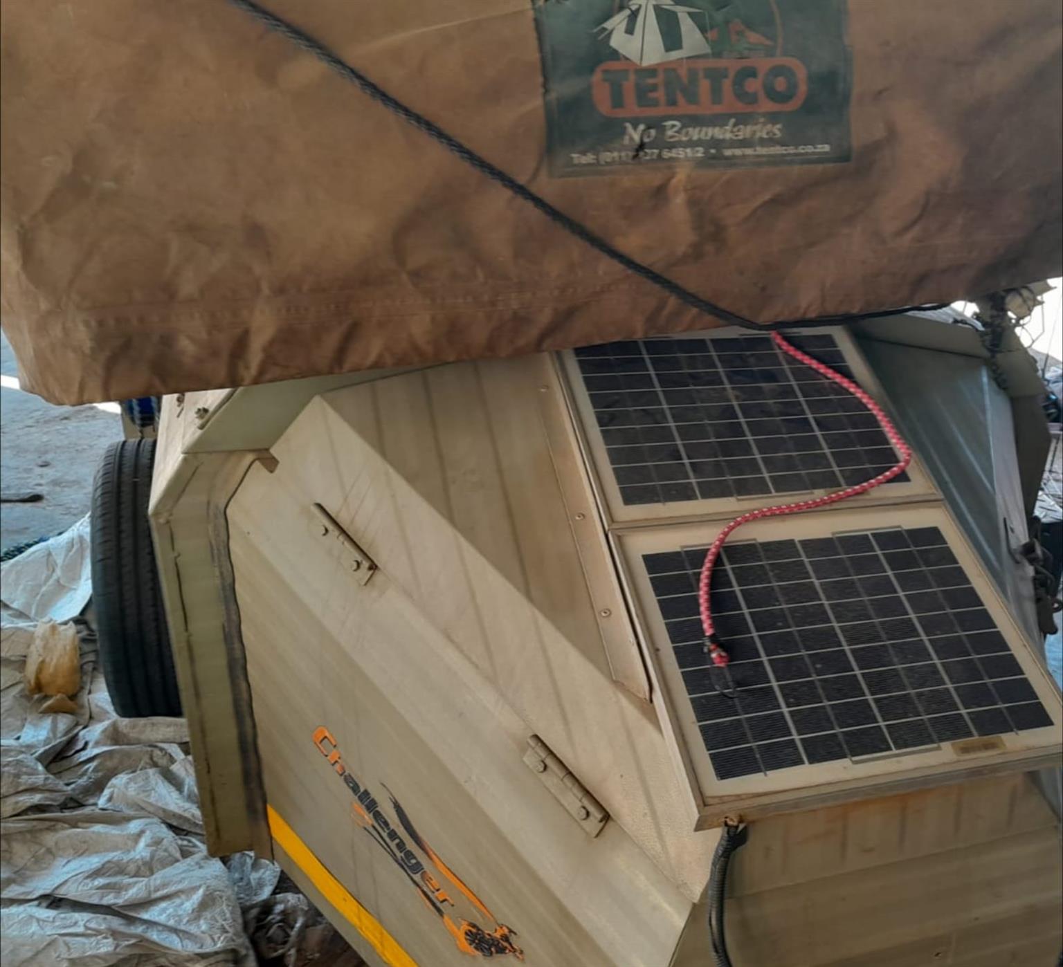 2012 CHALLENGER 4 x4 6 FOOT CAMPING TRAILER, INVERTER & SUN PANEL ...