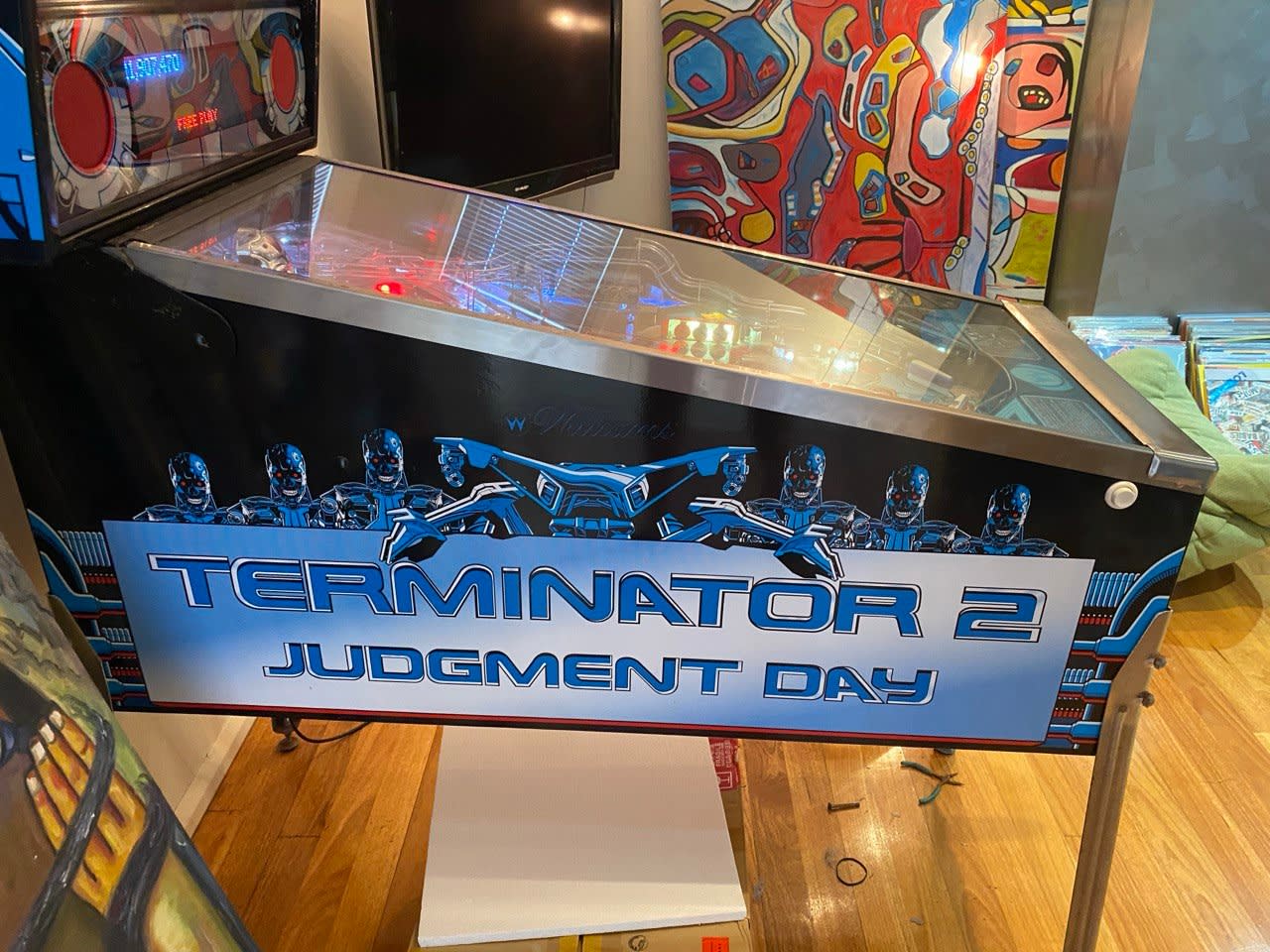 Williams Terminator 2: Judgment Day Pinball Machine | Junk Mail Marketplace