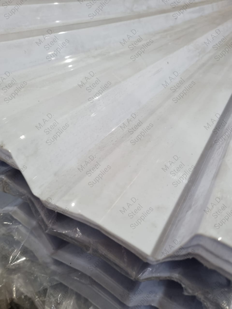 MASSIVE SALE ON POLYCARBONATE IBR ROOF SHEETS! | Junk Mail Marketplace