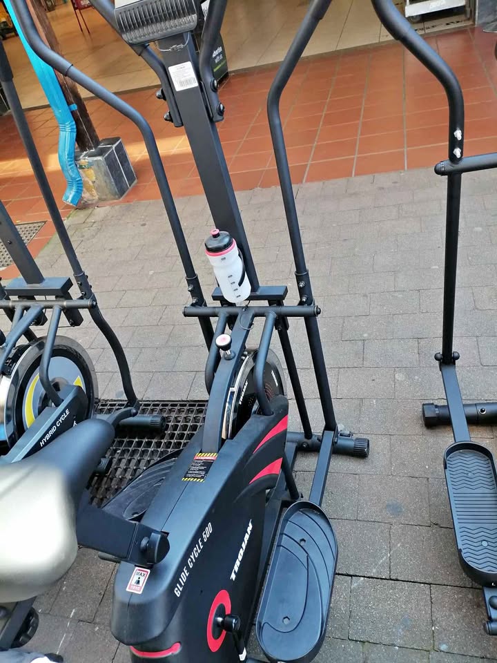 TROJAN GLIDE ELLIPTICAL CYCLE (500) | Junk Mail Marketplace