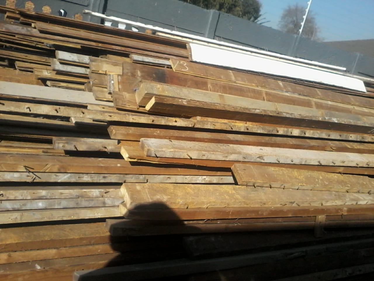 Oregon pine rafters and beams for sale | Junk Mail