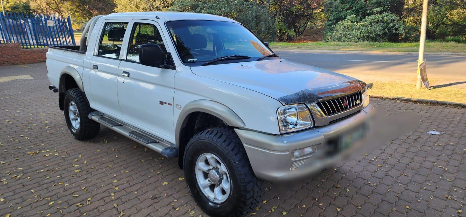 2002 Mitsubishi Colt 3000 V6 4x4 MANUAL double cab | Junk Mail