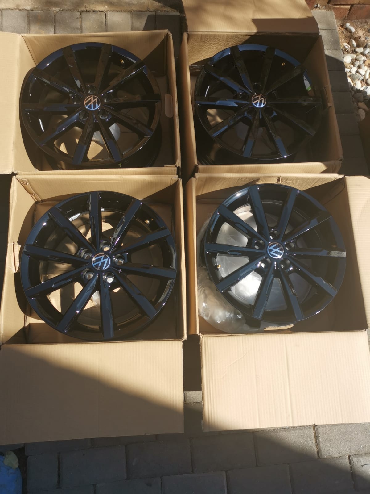 16inch VW POLO TSi/Vivo OEM rims set | Junk Mail Marketplace