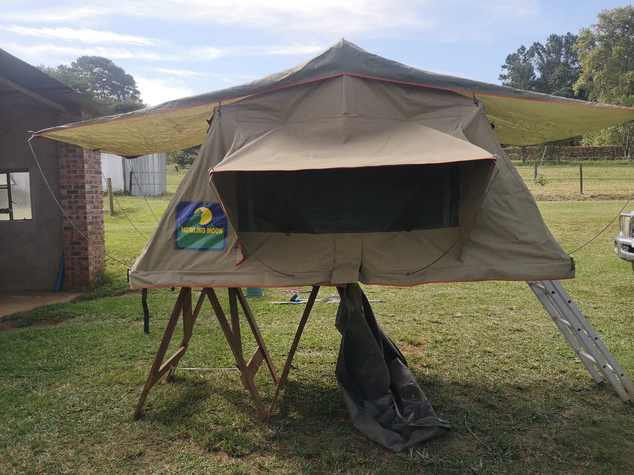 Rooftop tent, Howling moon. | Junk Mail Marketplace