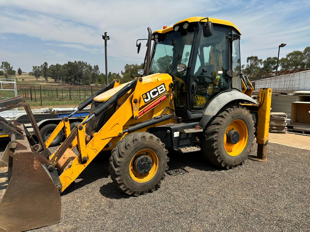 JCB 3cx tlb in an immaculate condition for sale at an affordable amount ...