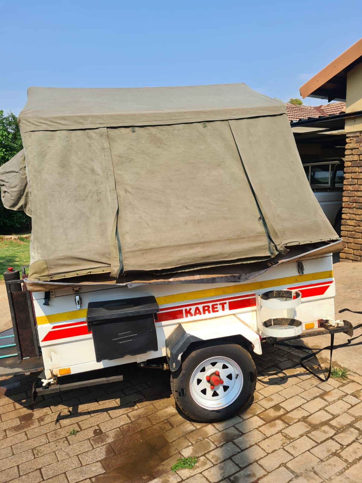 Karet camper trailer with rooftop tent | Junk Mail Marketplace