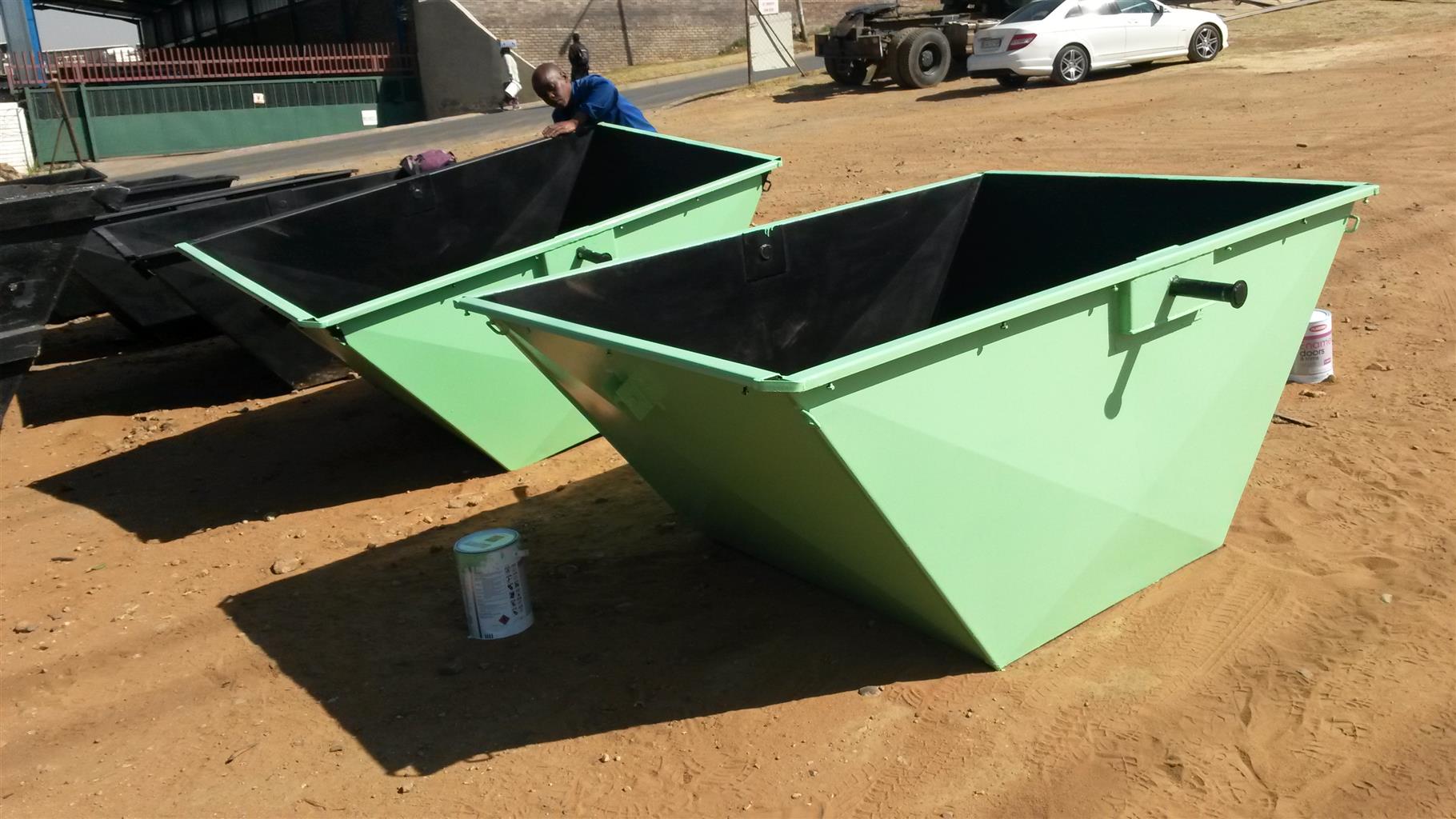 skip hire mini skips 2.5m3 | Junk Mail
