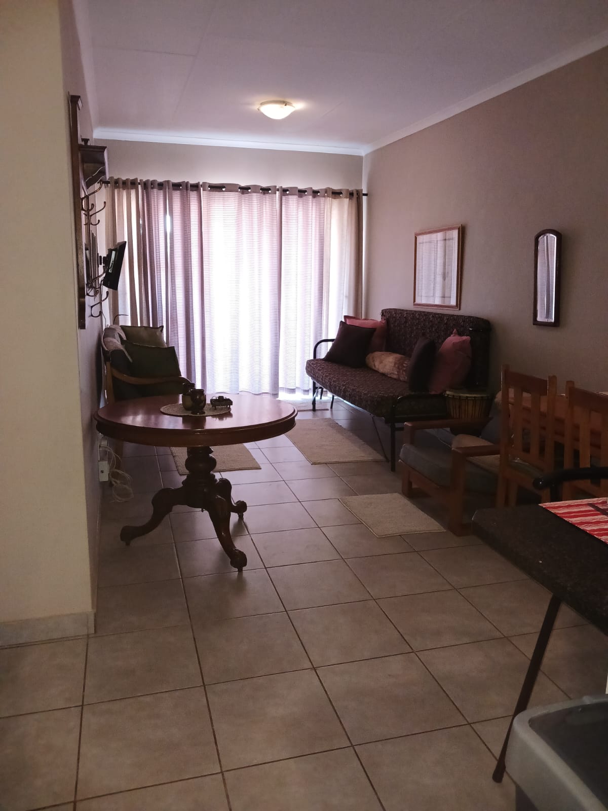 Fully furnished and equipped one bedroom apartment to rent | Junk Mail