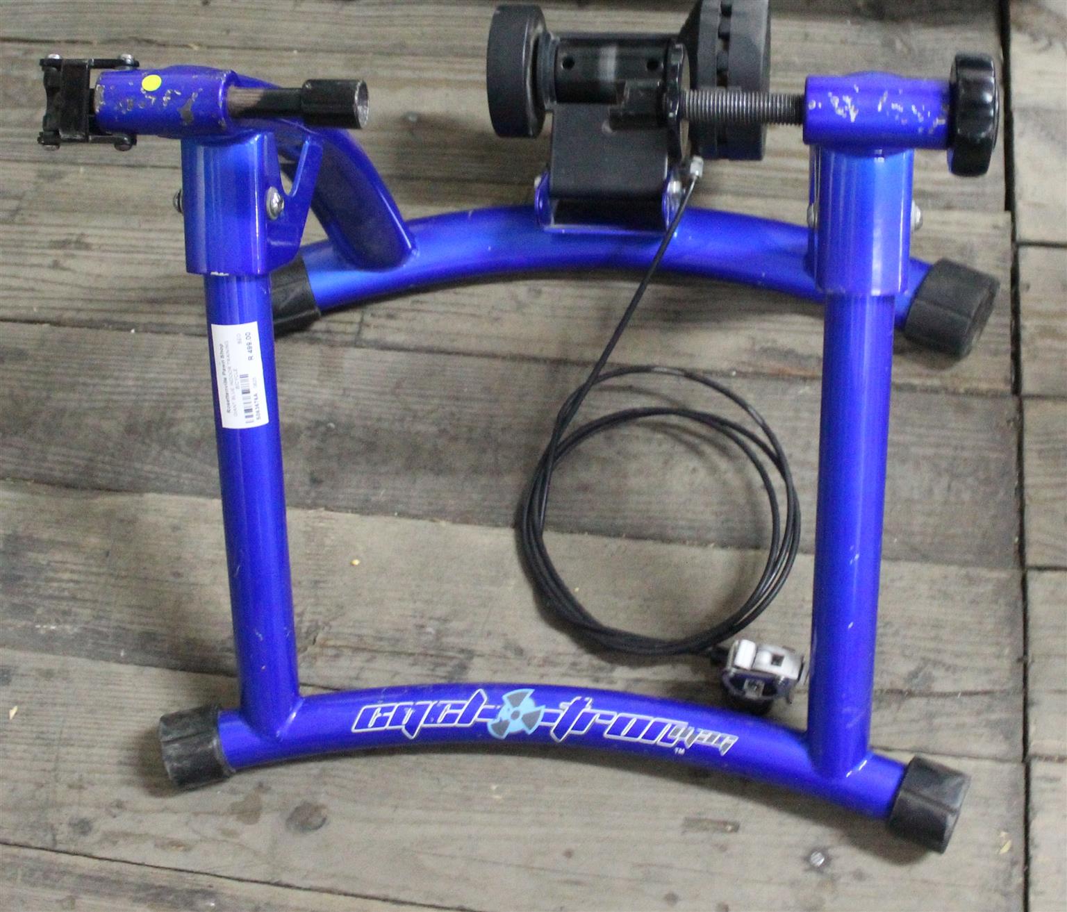 GIANT BLUE INDOOR TRAINING BICYCLE S063676A | Junk Mail Marketplace