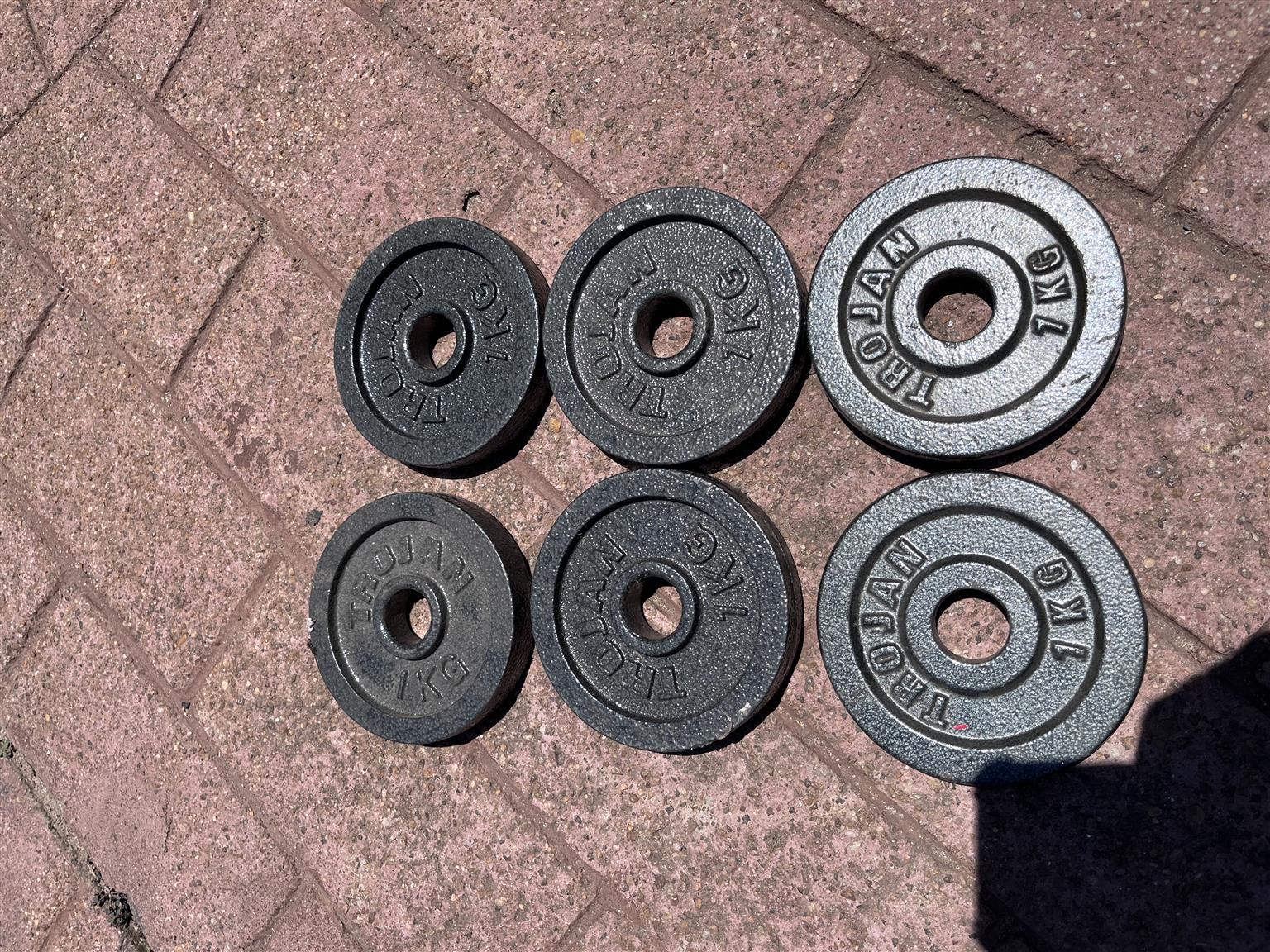 Gym Weights Cast iron | Junk Mail Marketplace