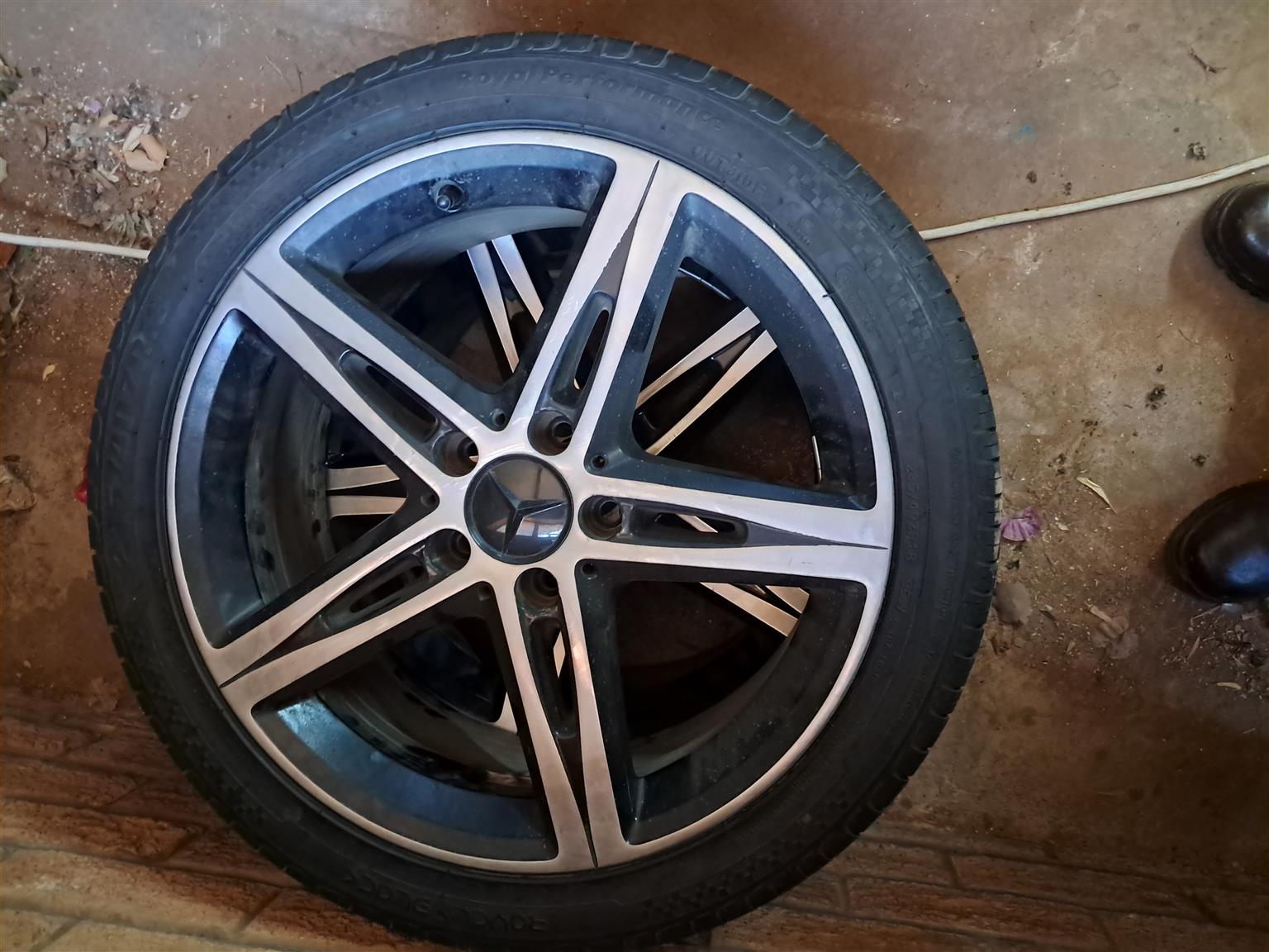 Mags and tyres | Junk Mail Marketplace