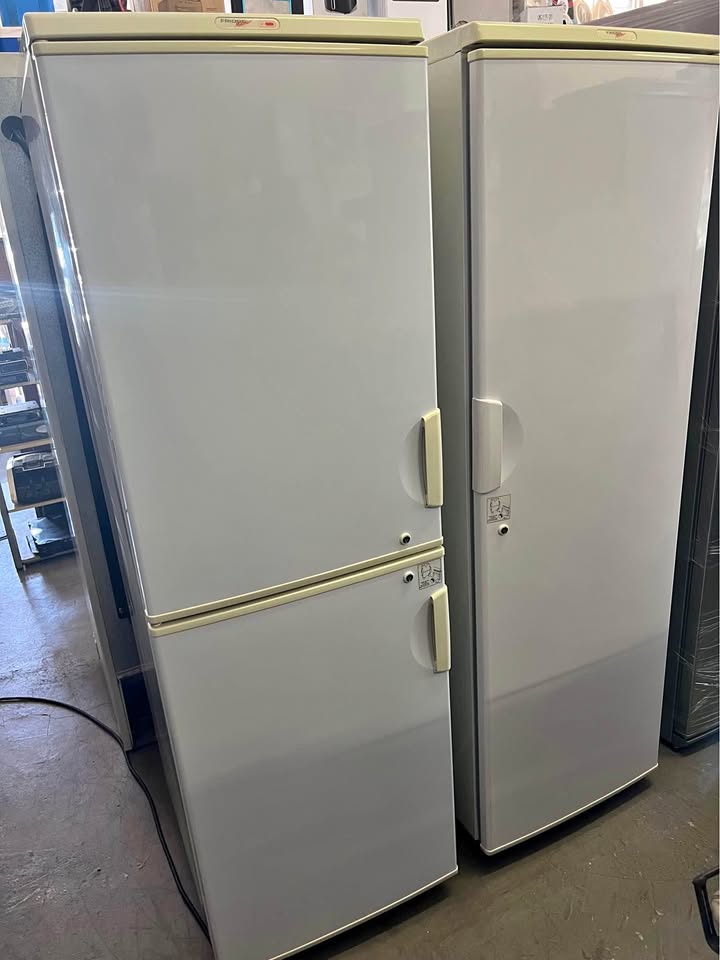 Friidge Master Side By Side Fridge And Freezer | Junk Mail Marketplace