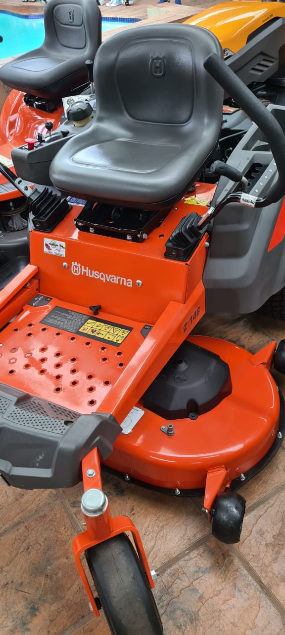 Husqvarna Z146 zero-turn ride on lawn mower for sale. In almost new condition. O | Junk Mail ...