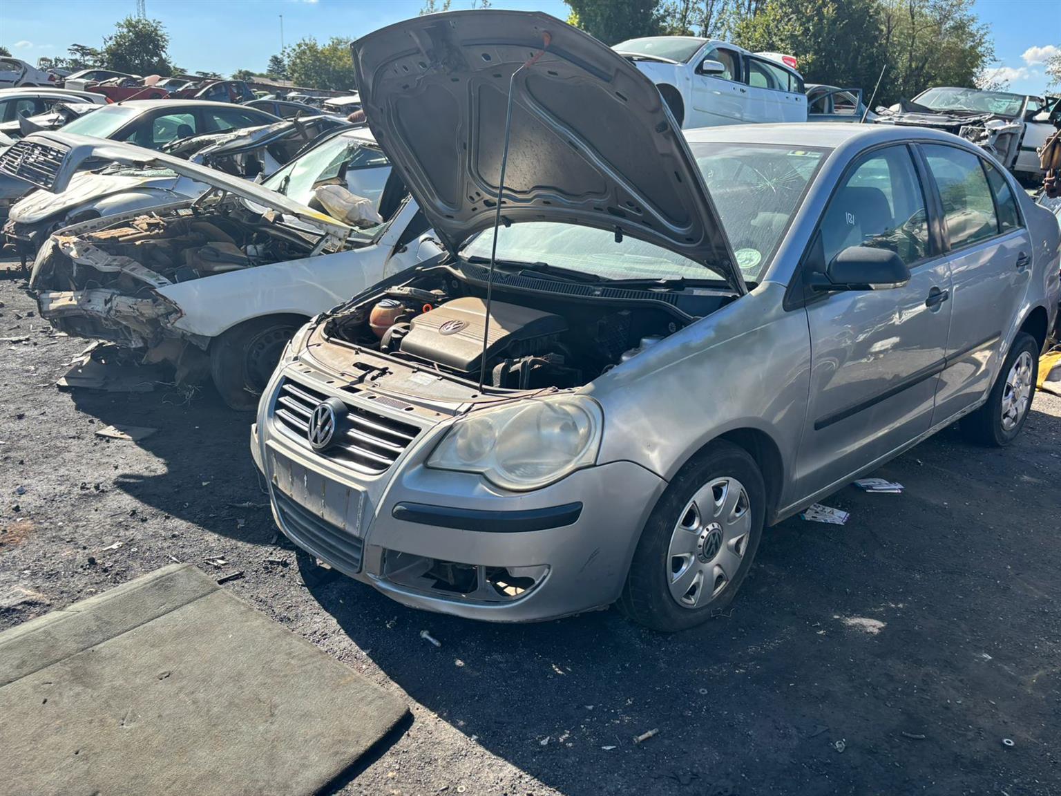 2006 VW BAH 1.6 POLO FOR STRIPPING | Junk Mail