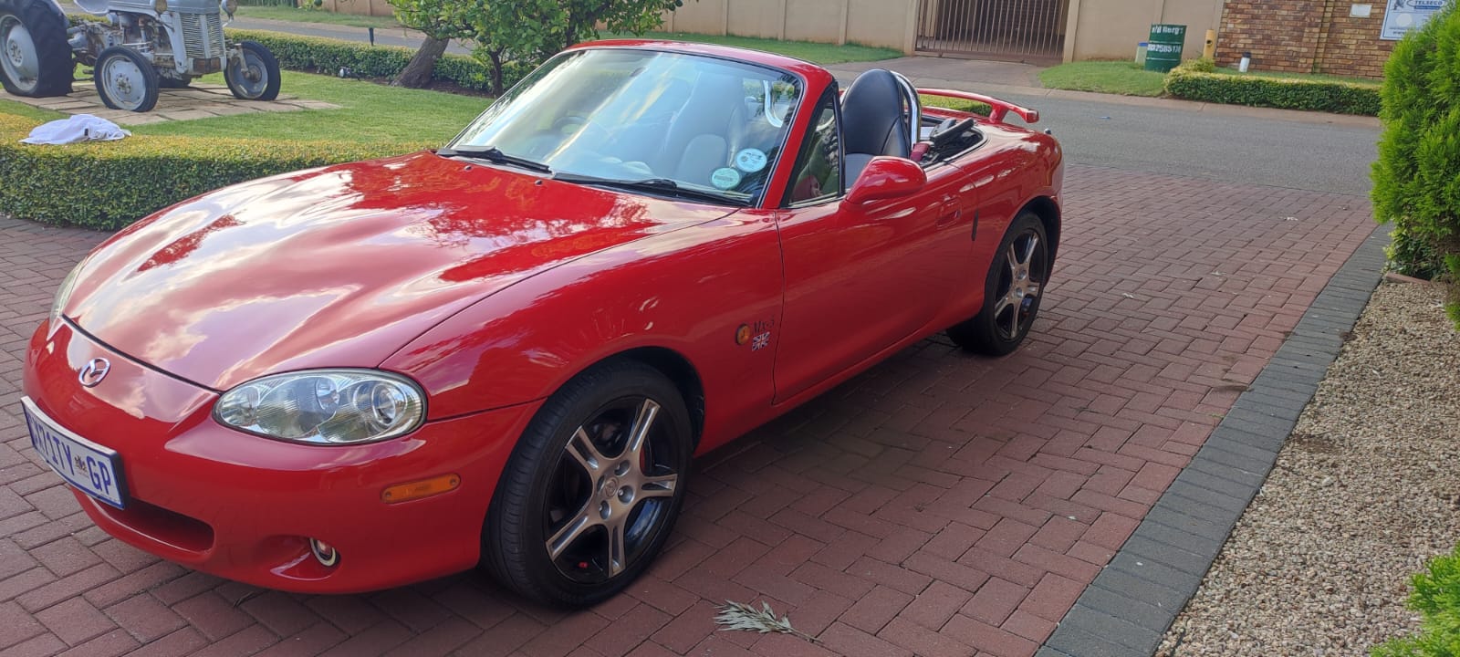 Mazda MX-5 NB | Junk Mail