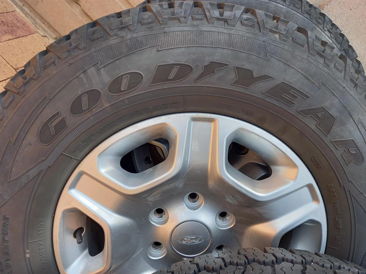 Goodyear Wrangler 265/70/R17 with Ford Ranger Alloy Mags x 5 | Junk ...